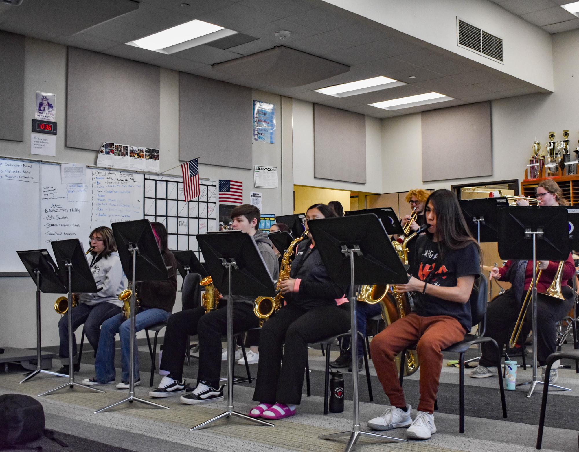 Jazz Band gives impromptu concert – Benson High News